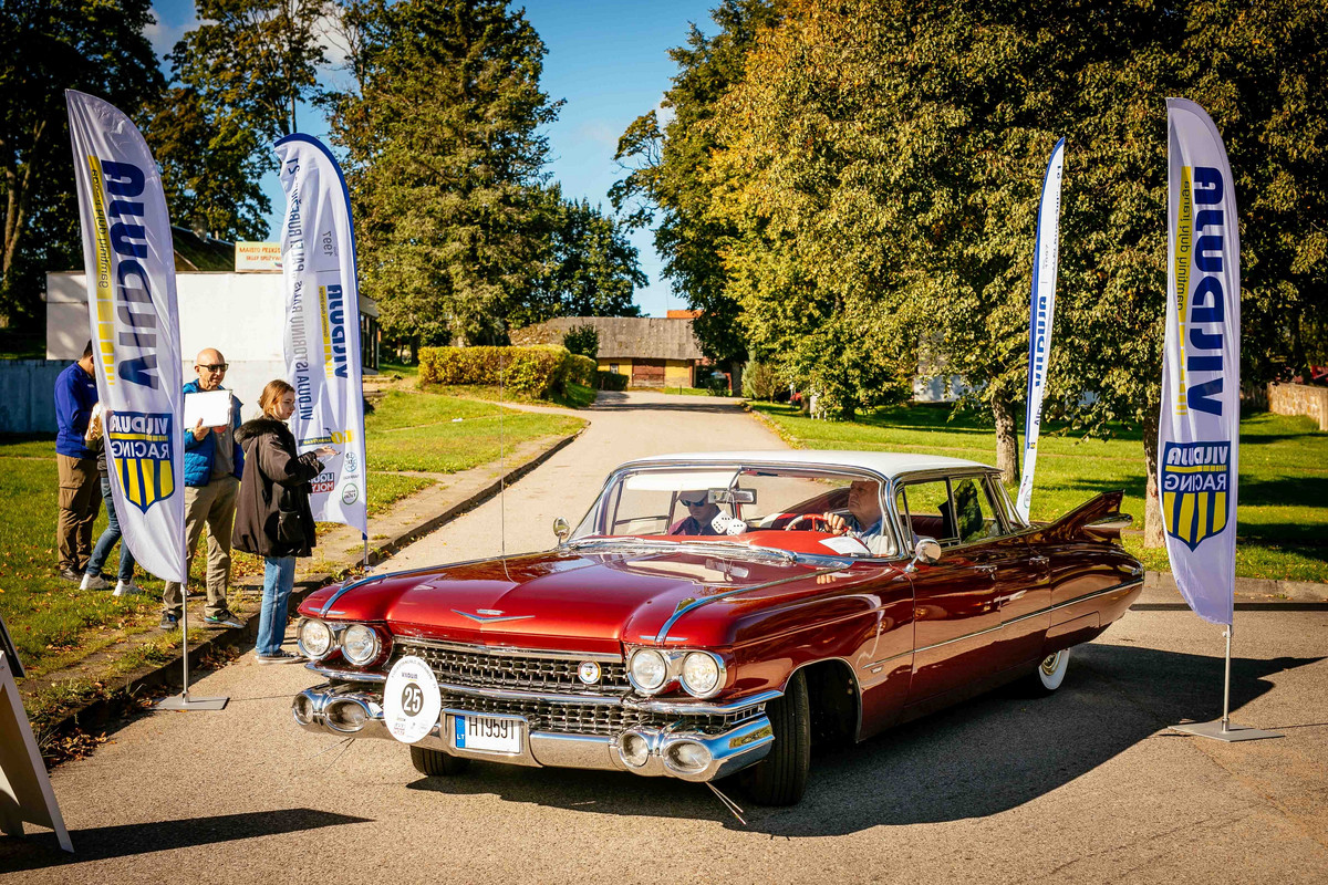 Prezidento Antano Smetonos keliais riedės istoriniai automobiliai - 🏎️ ...